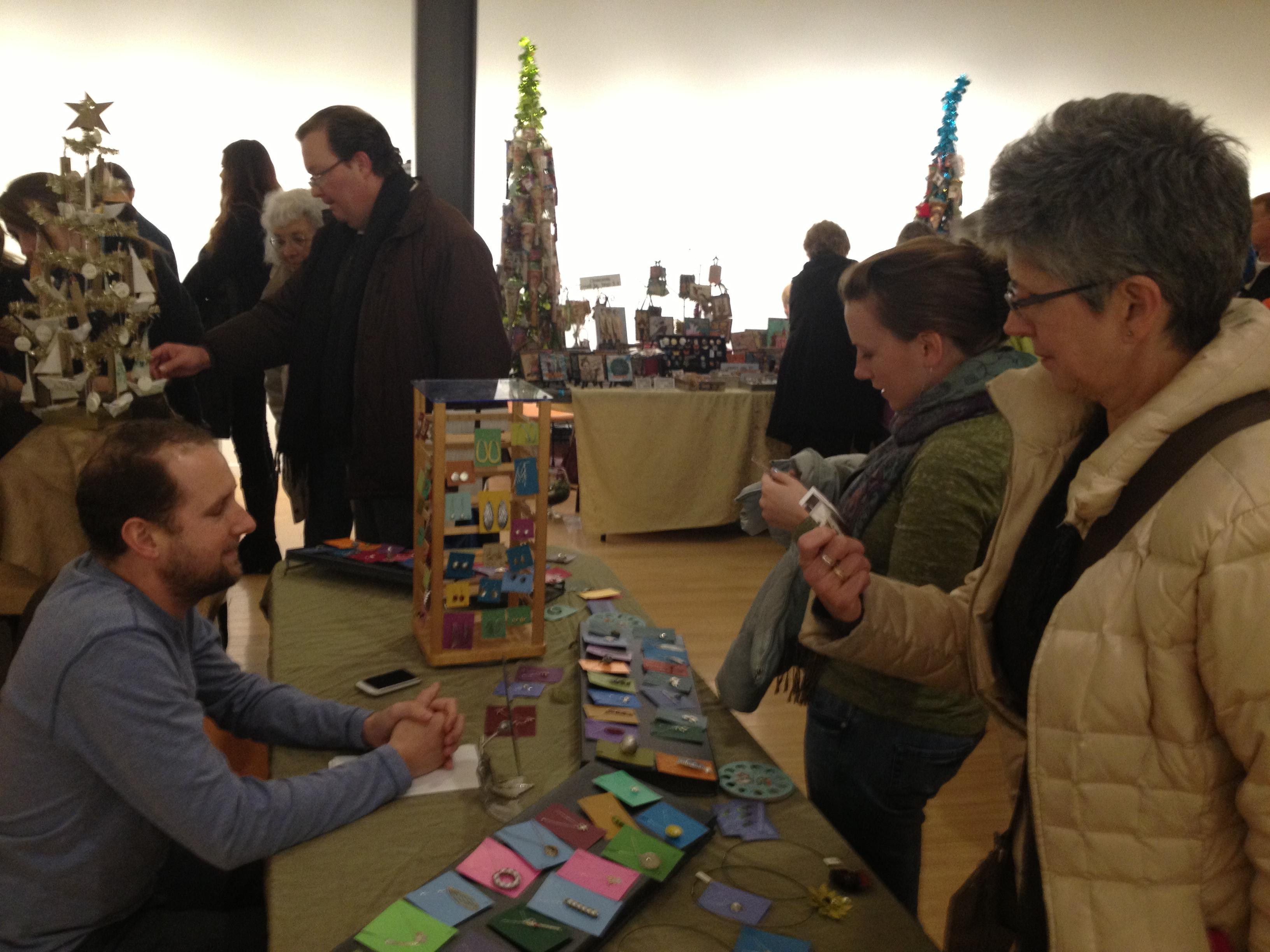 Holiday markets provide local, bizarre shopping opportunities | News ...